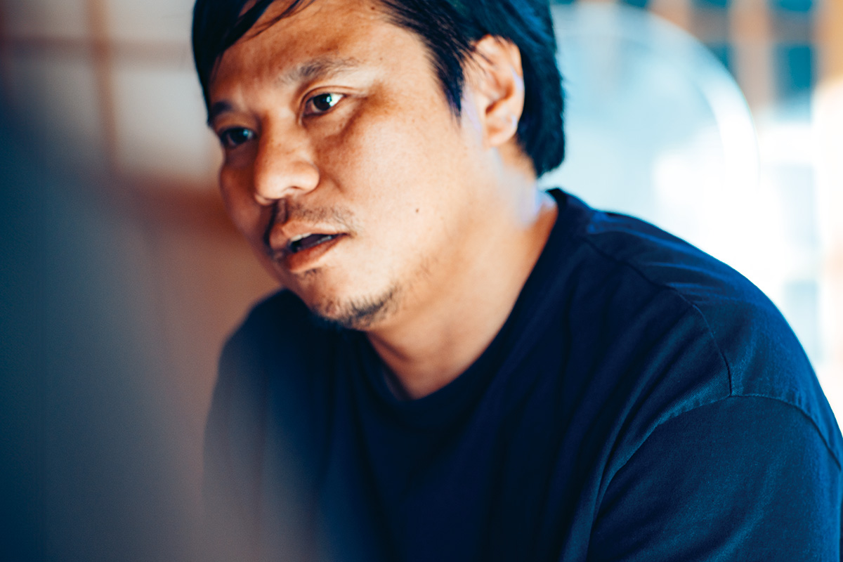 Yasuhiro Tomari（Chef） - PAPERSKY